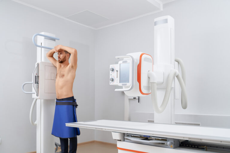 Badanie rentgenowskie: jak działa RTG? - SkyClinic